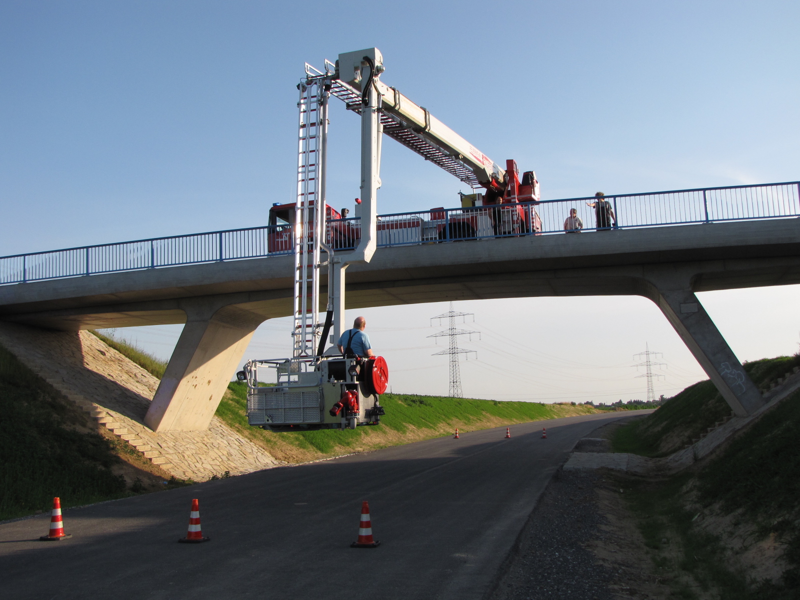 TKM – Teleskopmast | Feuerwehr Staufen