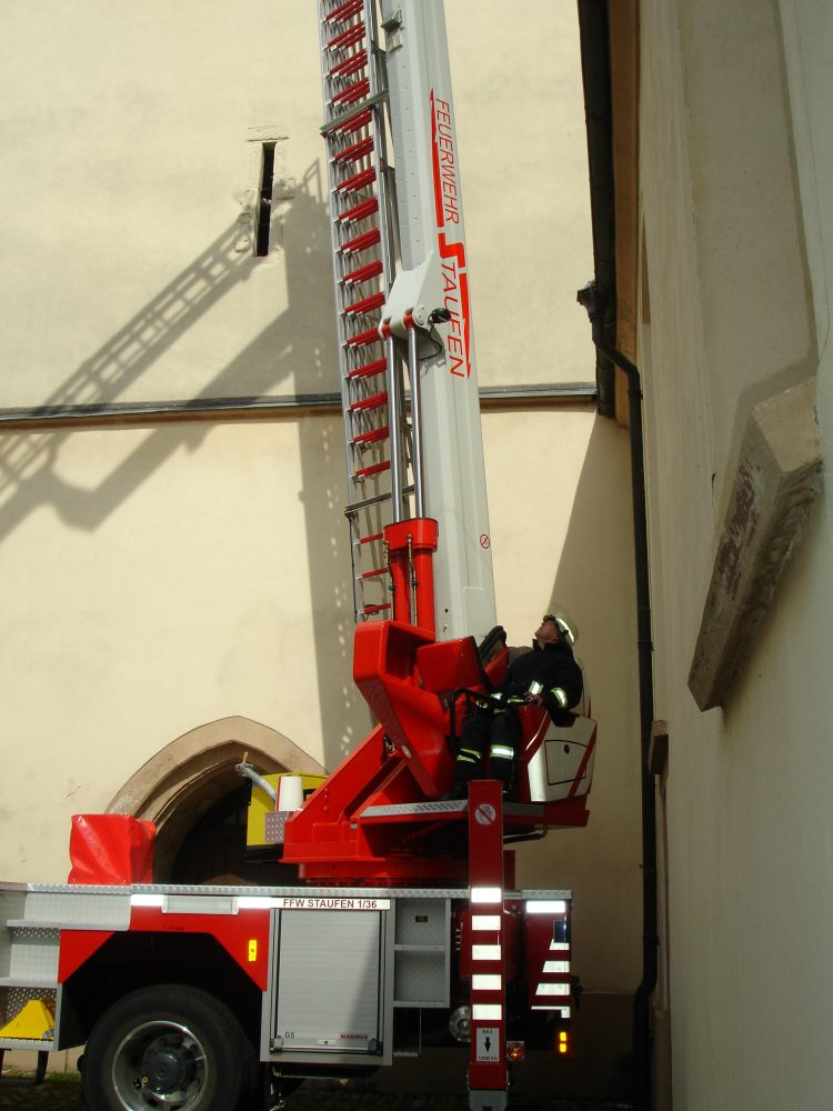 TKM – Teleskopmast | Feuerwehr Staufen